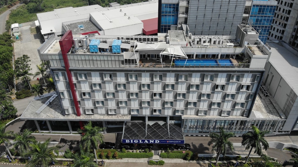Bigland Hotel & Convention Sentul in Sentul City | Best Rates & Deals ...