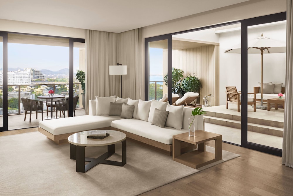 The Sanya EDITION, Sanya: $302 Room Prices & Reviews | Travelocity