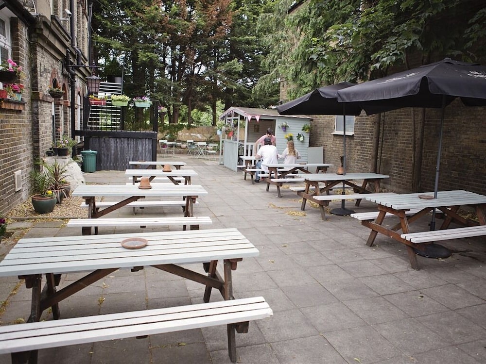 The Milford Arms in London | $150 Best Rates & Deals on Orbitz