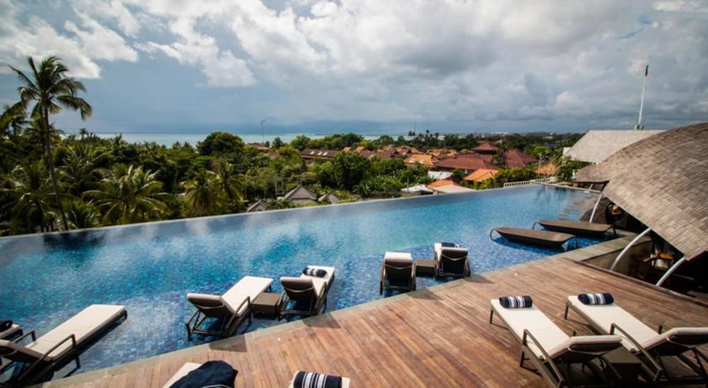 FOX Hotel Jimbaran Beach in Jimbaran | Best Rates & Deals on Orbitz