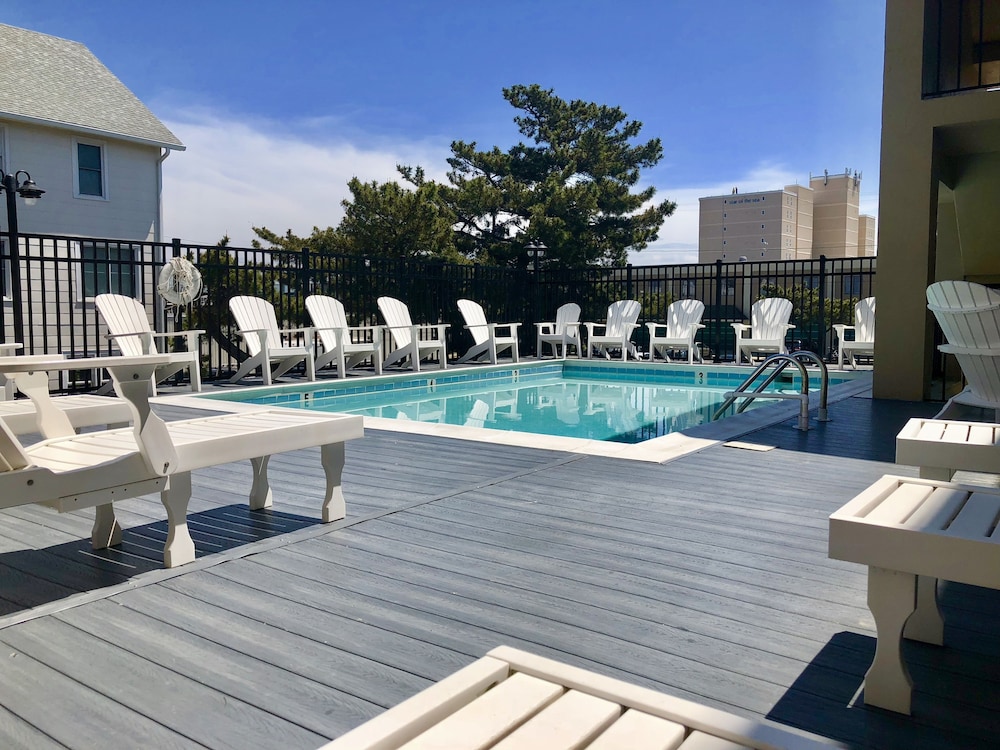 Beach View Hotel, Rehoboth Beach: $87 Room Prices & Reviews | Travelocity