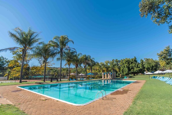 Book Sparkling Waters Hotel & Spa in Rustenburg | Hotels.com