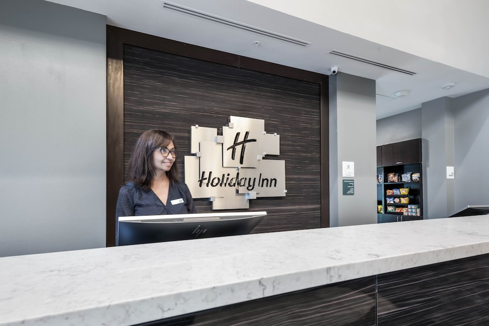 Holiday Inn Hotel & Suites Silicon Valley - Milpitas, an IHG Hotel: AU ...