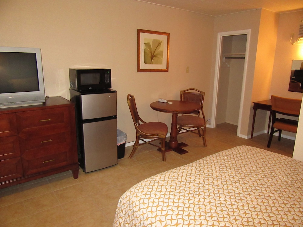 El Patio Inn, San Angelo: 2020 Room Prices & Reviews | Travelocity