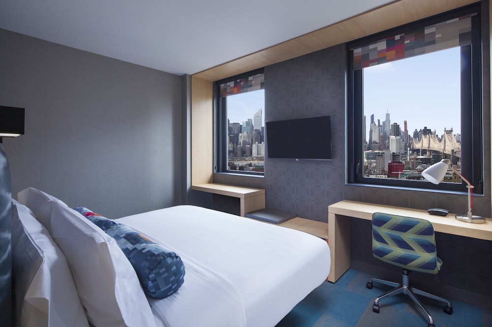 Aloft Long Island City - Manhattan View in New York | Best Rates ...