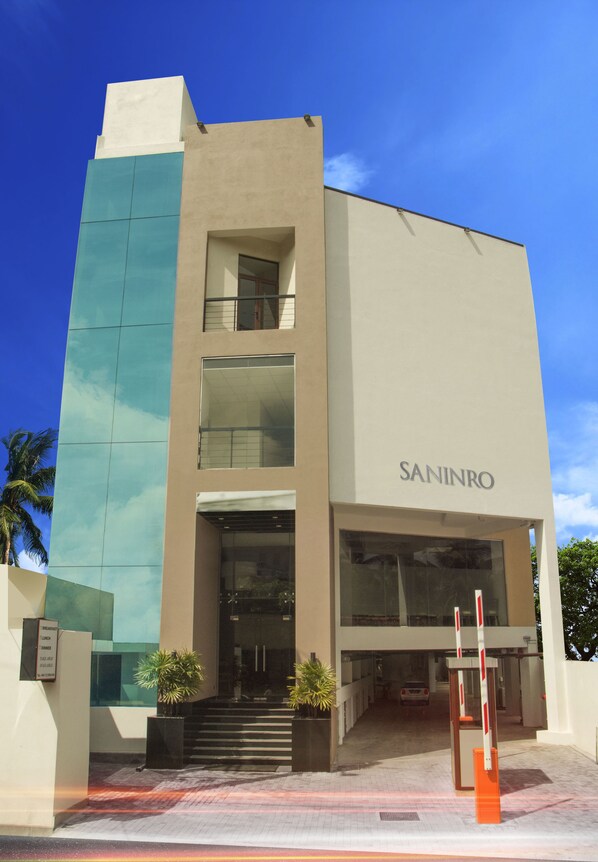 Saninro Hotel Ragama en Ragama - Hotels.com