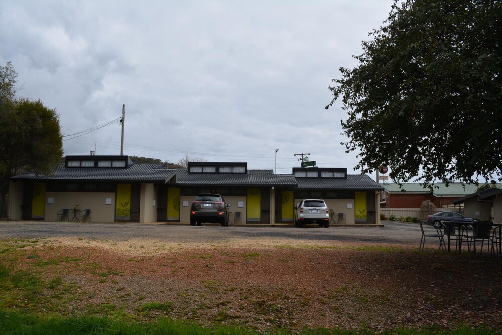 The Apple Inn in Batlow | Best Rates & Deals on Orbitz