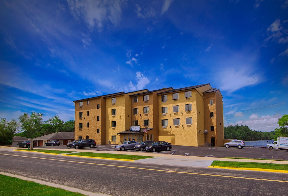 The VUE Boutique Hotel, Wisconsin Dells: $64 Room Prices & Reviews ...