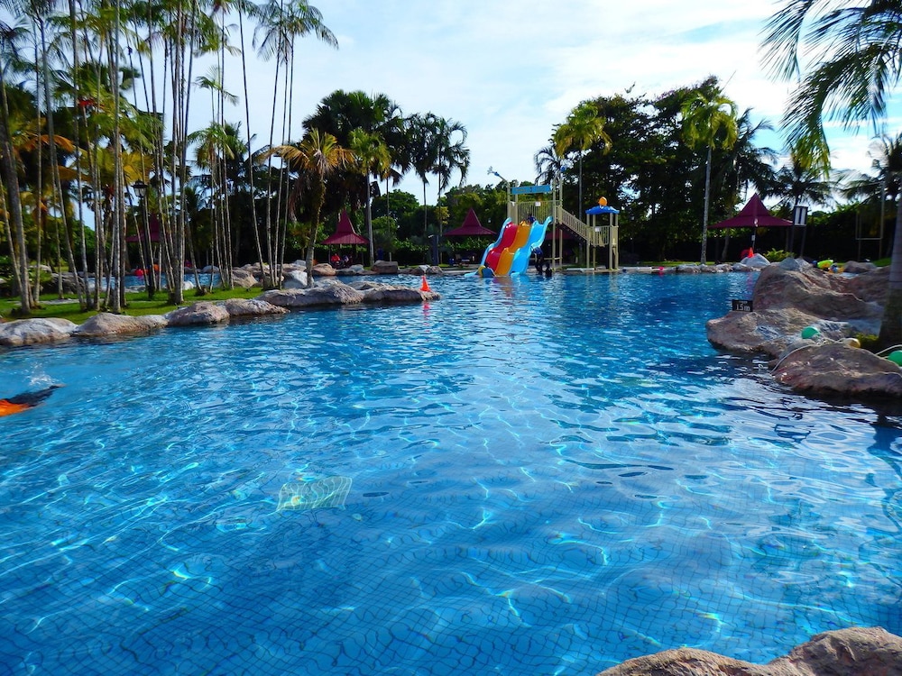 Kukup Golf Resort in Kukup | Best Rates & Deals on Orbitz