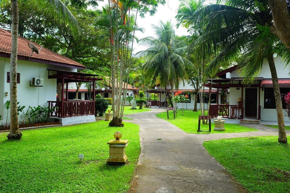 Kukup Golf Resort in Kukup | Best Rates & Deals on Orbitz