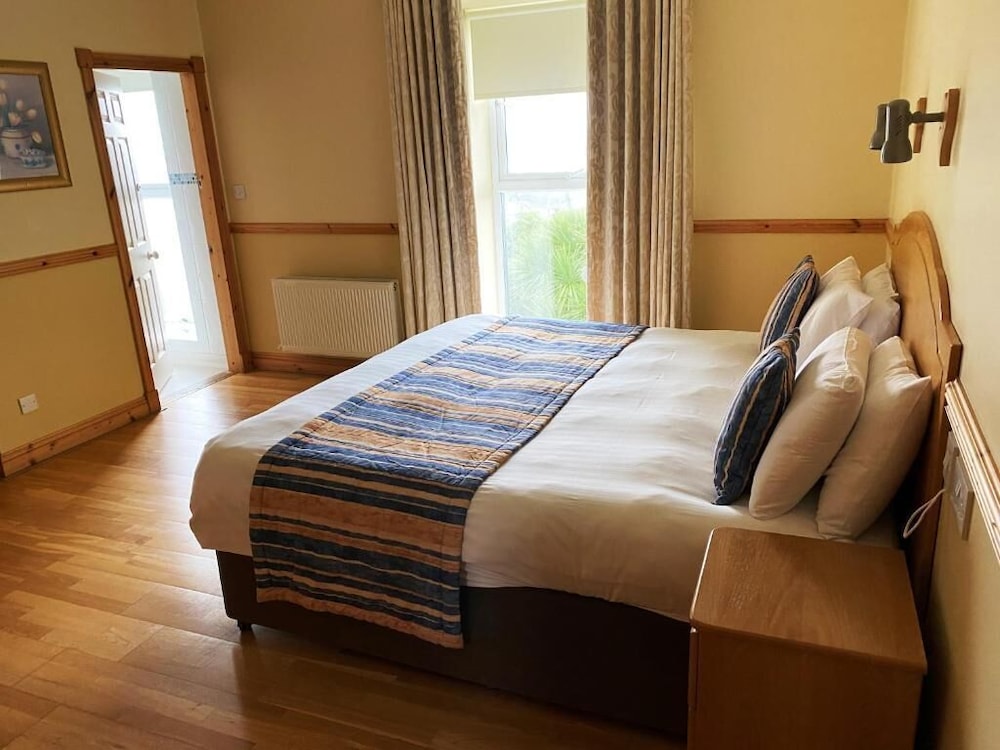 O'Sheas Hotel Tramore: Deals & Reviews (Tramore, IRL) | Wotif