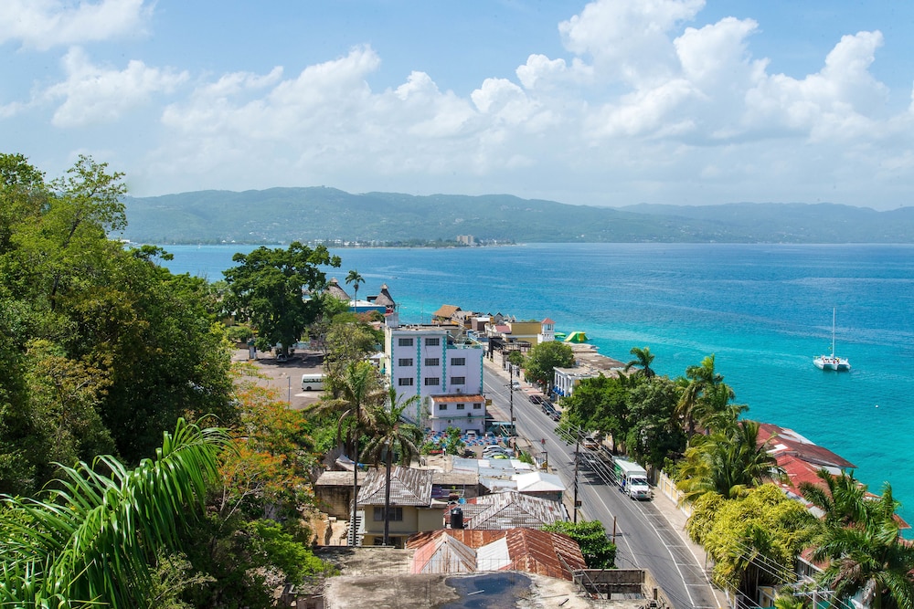 Montego Bay Club Resort in Montego Bay | Best Rates & Deals on Orbitz