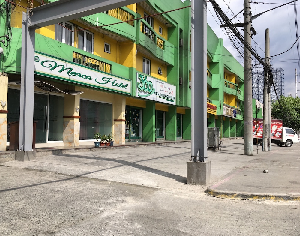 Meaco Hotel - Valenzuela, Manila: $23 Room Prices & Reviews | Travelocity