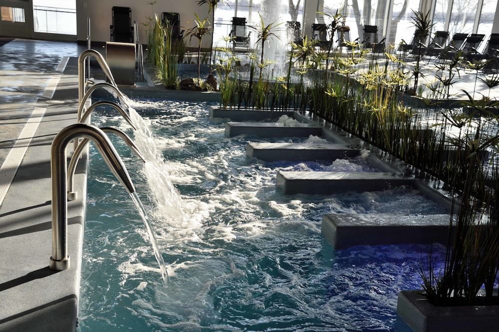 La Cache du Lac Champlain by Ôrigine in Venise-en-Quebec | Best Rates ...