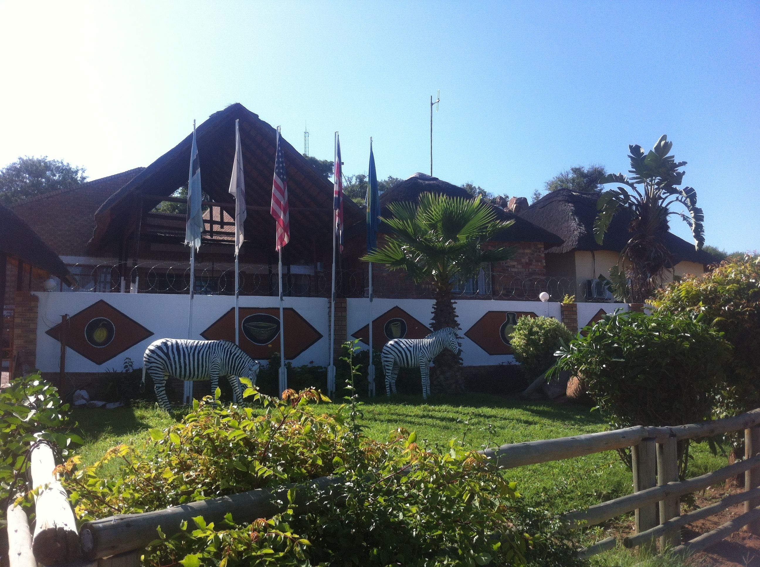 Maeto Lodge in Mahalapye, Botswana | Expedia