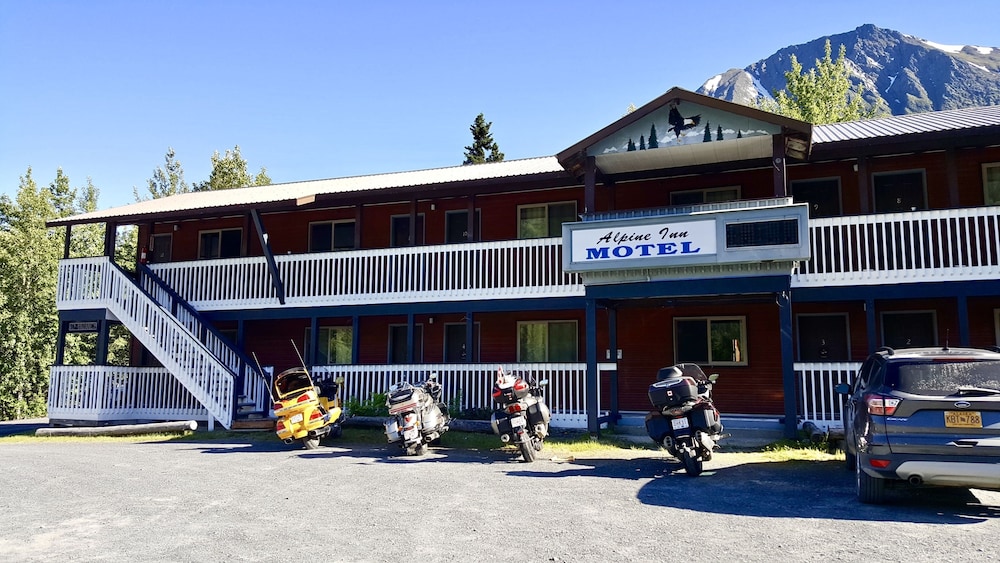 Alpine Inn Motel in Cooper Landing | Best Rates & Deals on Orbitz