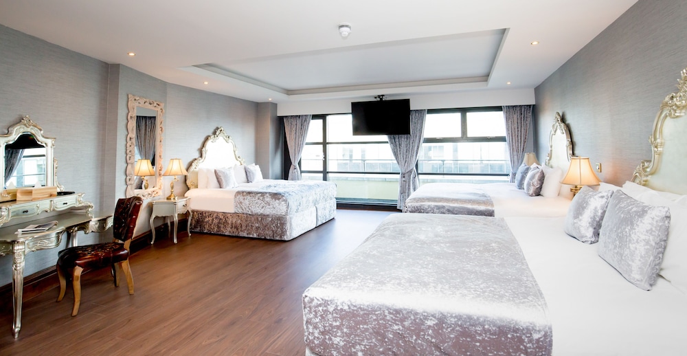 The Shankly Hotel Suites in Liverpool | Best Rates & Deals on Orbitz