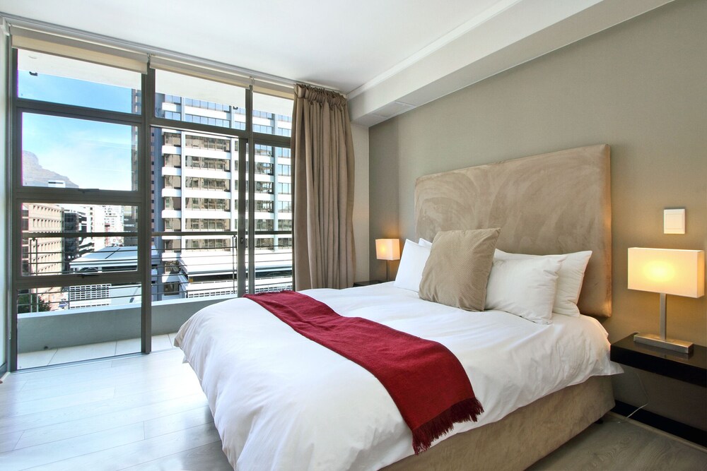 ITC Hospitality Group One Bedrooms Icon Building: Deals & Reviews (Cape ...