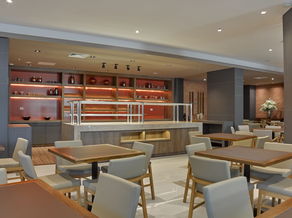 JL Hotel by Bourbon in Foz do Iguaçu | Best Rates & Deals on Orbitz