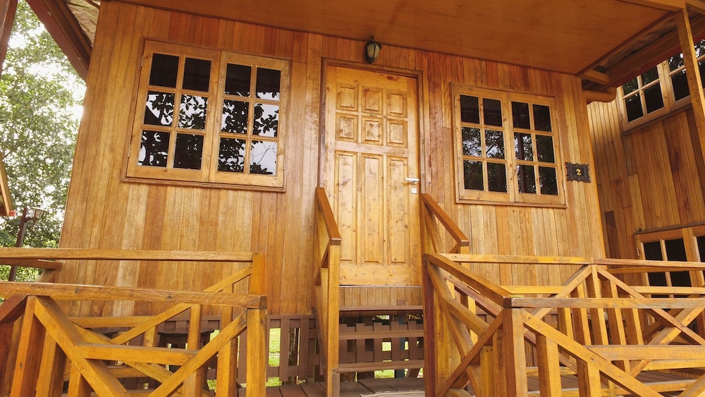 Borneo Tree House in Kota Kinabalu | Best Rates & Deals on Orbitz