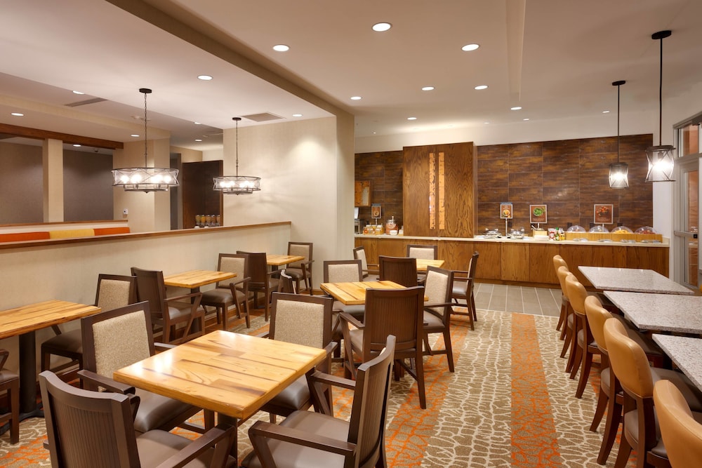 SpringHill Suites by Marriott Moab, Moab: $109 Room Prices & Reviews ...