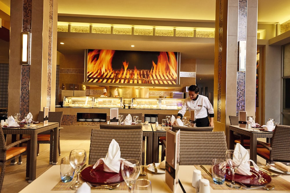 Riu Dunamar - All Inclusive in Costa Mujeres | Best Rates & Deals on Orbitz