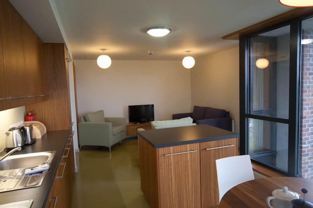 The Quigley Residence: Rooms, Reviews & Deals (Limerick, IRL) | Wotif