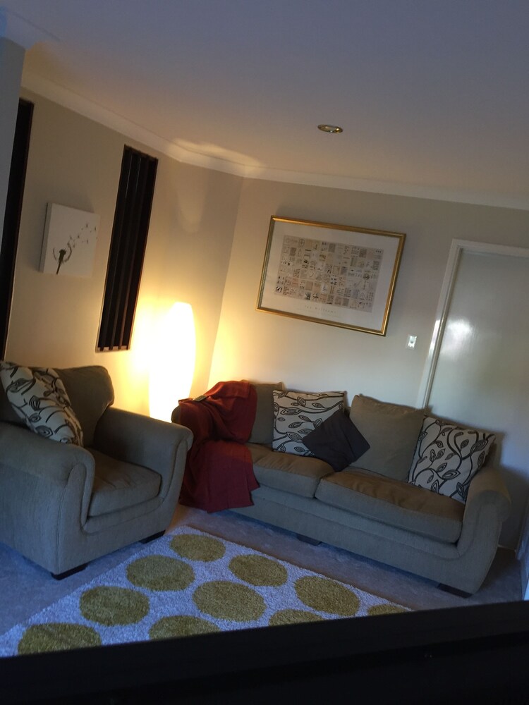 Murdoch Station B&B Deals & Reviews (Perth, AUS) | Wotif