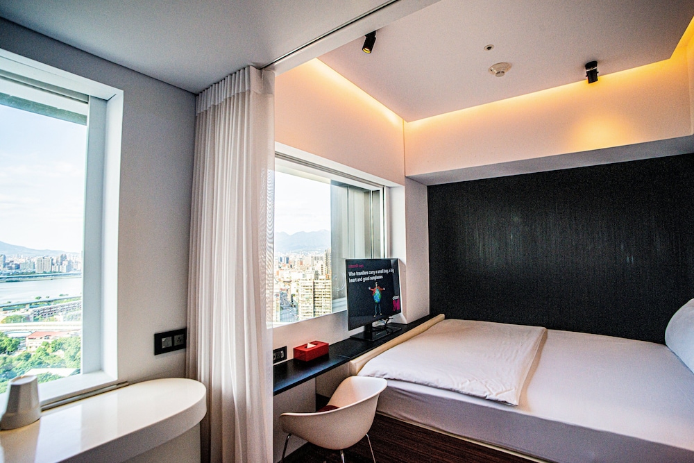 citizenM Taipei North Gate in Taipei | Best Rates & Deals on Orbitz