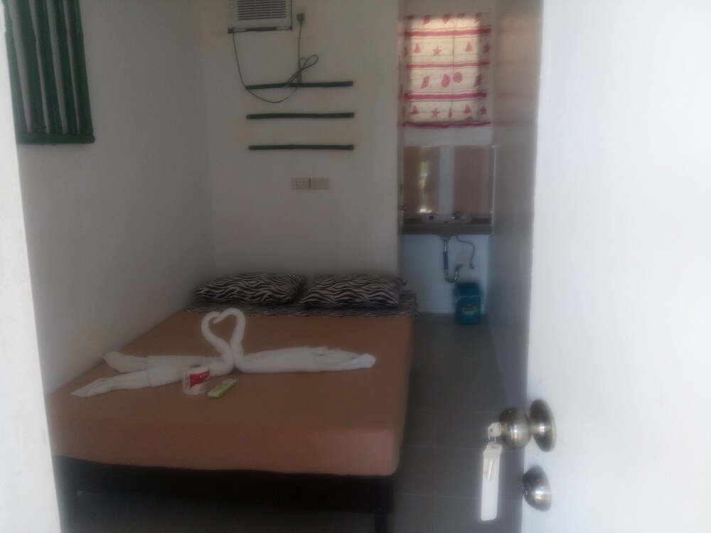 Dahilig Resort in Puerto Galera | Best Rates & Deals on Orbitz