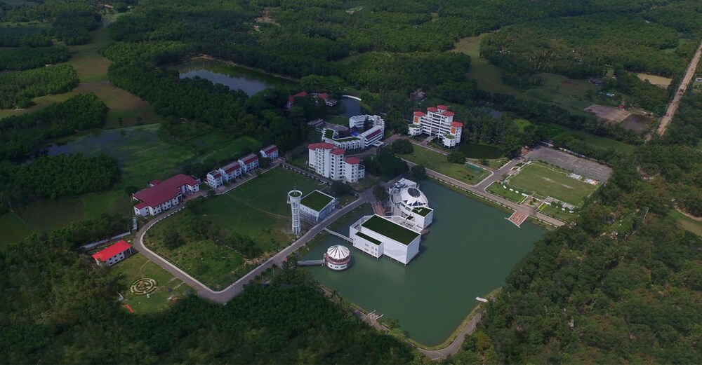 BCDM Rajendrapur in Pirozali | Best Rates & Deals on Orbitz