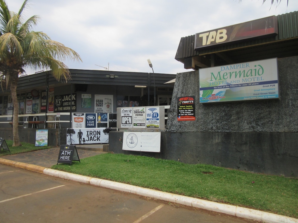 Dampier Mermaid Hotel Karratha in Dampier | Best Rates & Deals on Orbitz