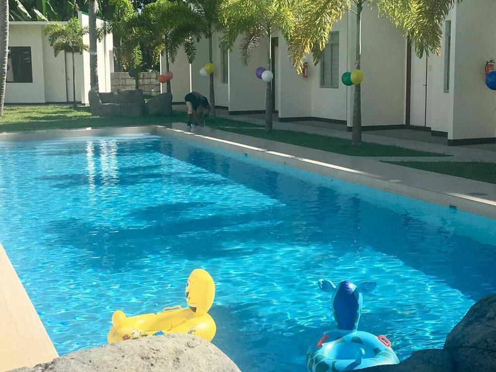Shore Time Hotel Javier Leyte: AU$49 Deals & Reviews (Javier, PHL) | Wotif