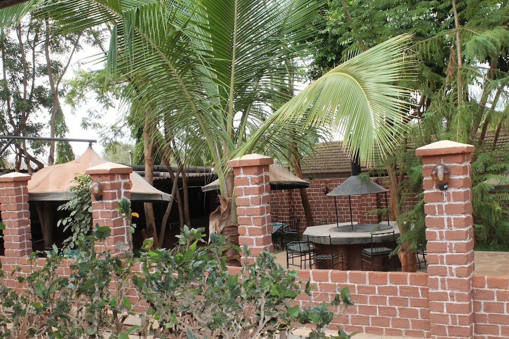 Impala Safari Lodge, Voi: Room Prices & Reviews | Travelocity