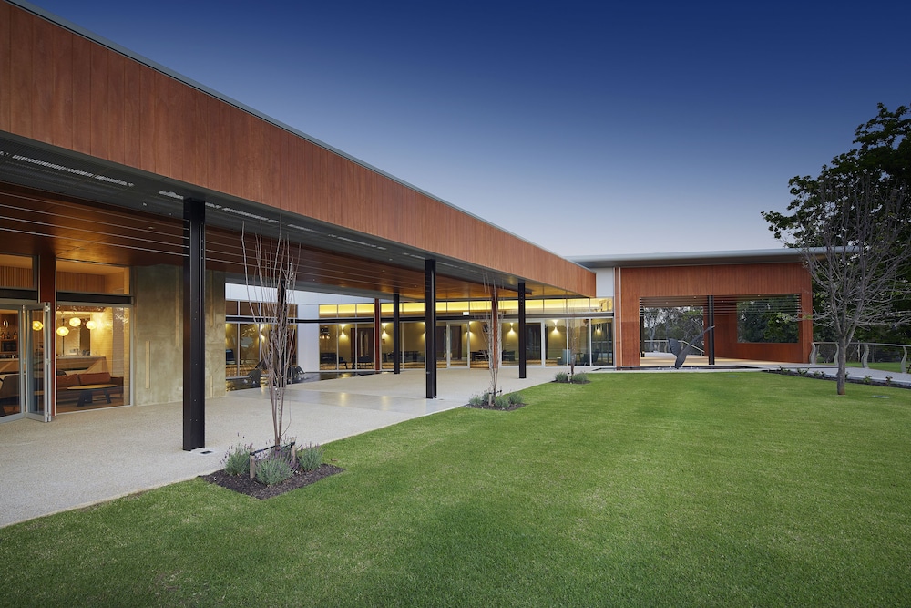 Maya Maya at Mandoon Estate in Perth | Best Rates & Deals on Orbitz