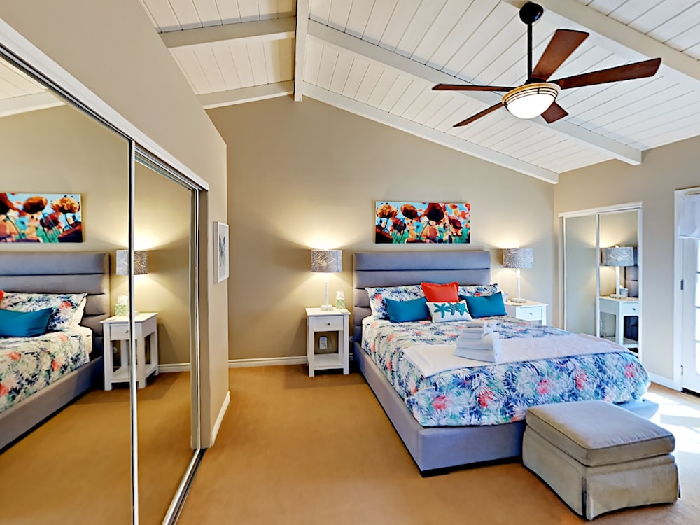 Enjoyable and Luxurious Carlsbad Village Beach House 1/2 Block to Beach ...