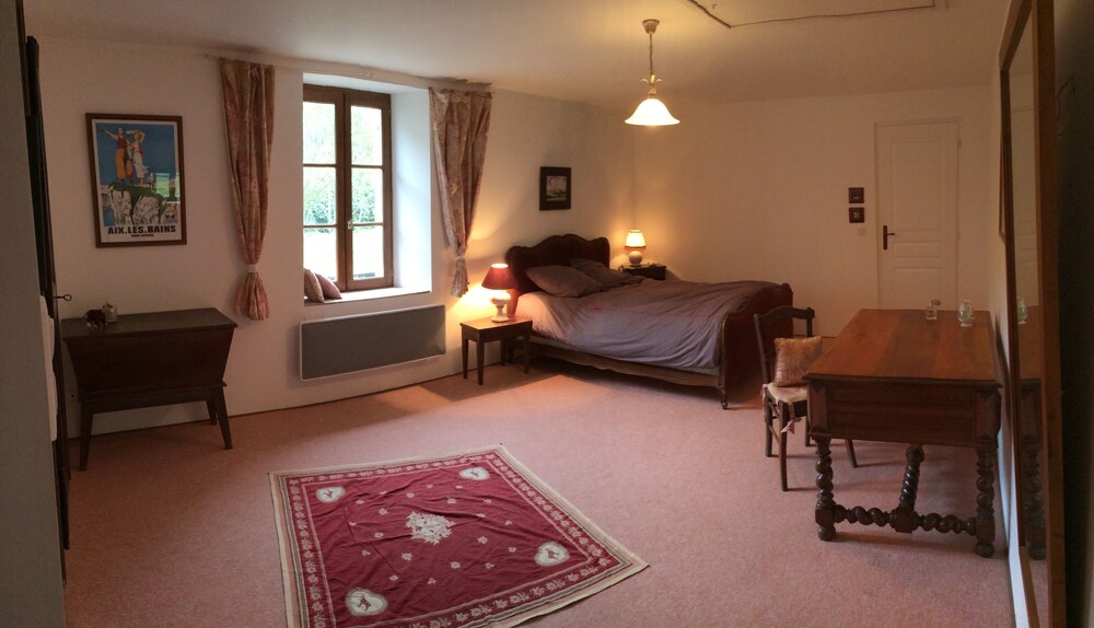 Massignieu De Rives: 19th Mansion with breathtaking mountain view ...