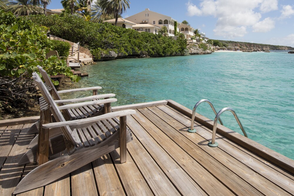 CURACAO OCEAN FRONT APARTMENT WITH PRIVATE DOCK AND A FANTASTIC VIEW ...