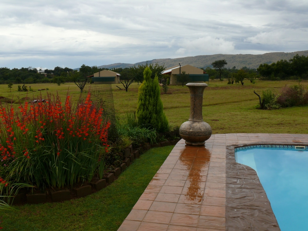 Votadini Country Cottages: Deals & Reviews (Johannesburg - Gauteng, ZAF ...