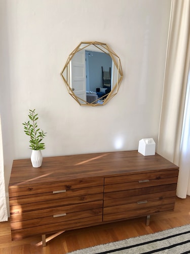 Cozy Hisorical Home Walking Distance To Downtown! - Cloverdale, CA