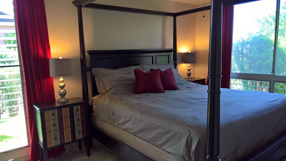 Beautiful 2 bdrm by Charley Young Beach. Walk to Kihei downtown. From ...