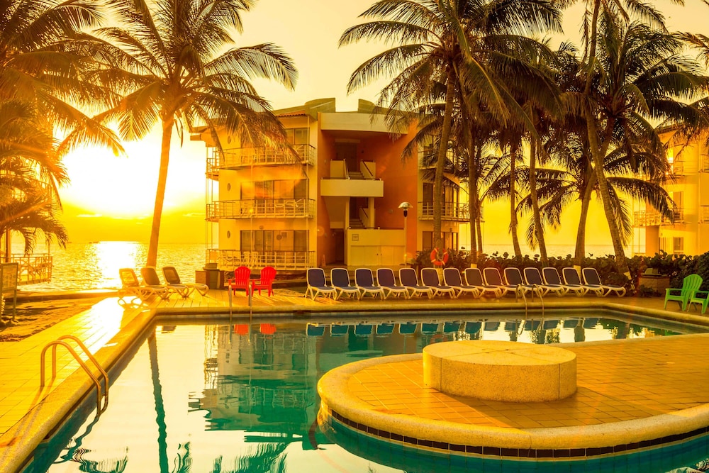 Decameron Aquarium - All Inclusive in San Andrés | Best Rates & Deals ...