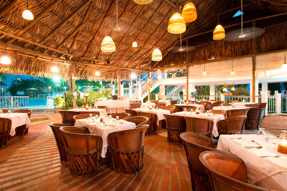 Room Deals for Decameron Galeon - All Inclusive, Santa Marta starting ...