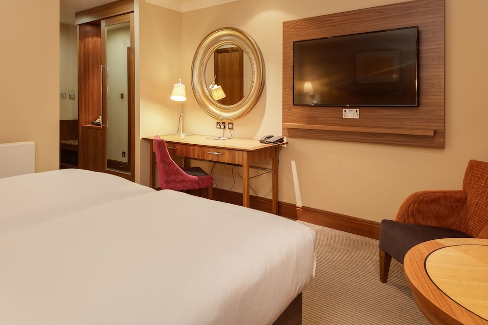 Cambridge Belfry Hotel & Spa in Cambridge | Best Rates & Deals on Orbitz