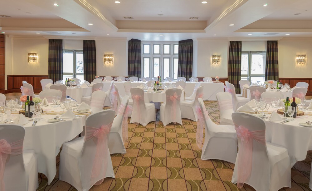 Cambridge Belfry Hotel & Spa in Cambridge | Best Rates & Deals on Orbitz