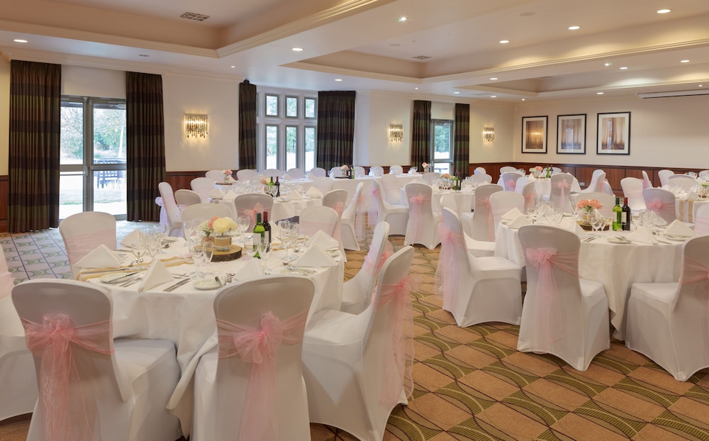 Cambridge Belfry Hotel & Spa in Cambridge | Best Rates & Deals on Orbitz