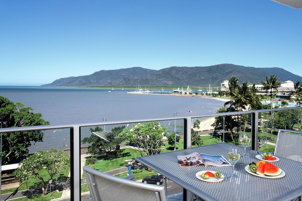 Mantra Trilogy: AU$195 Deals & Reviews (Cairns, AUS) | Wotif