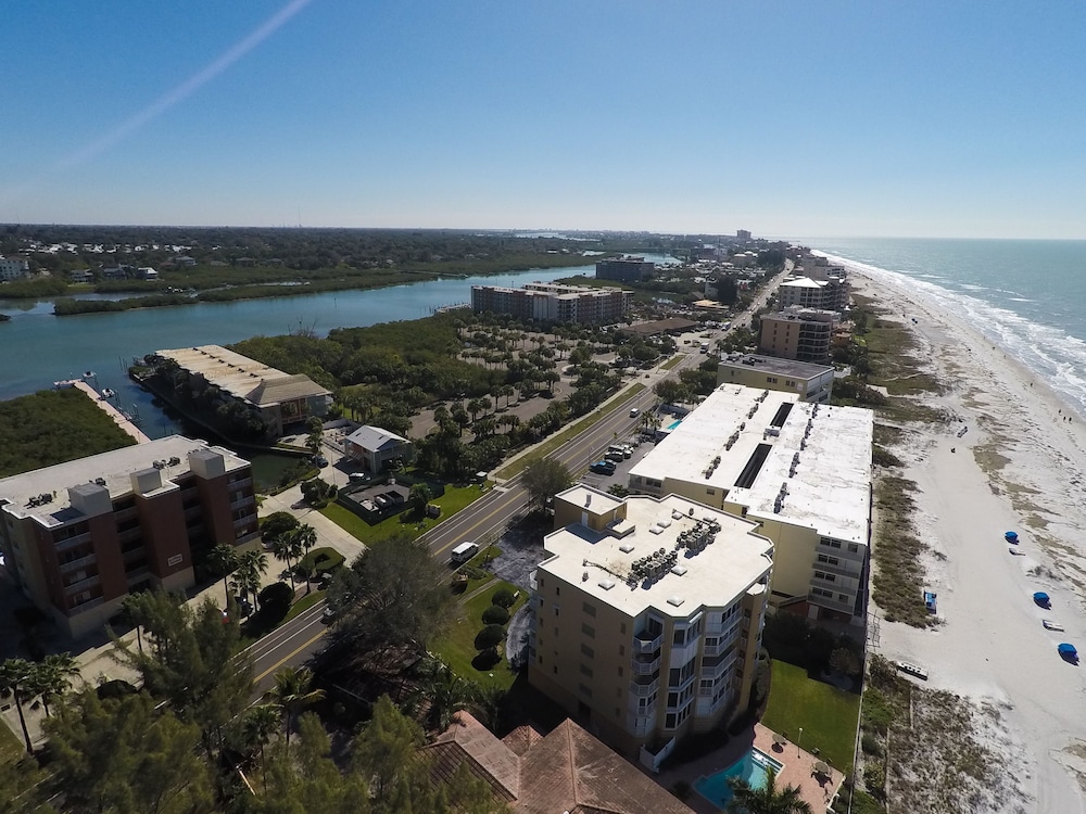 Legacy Vacation Resorts - Indian Shores in St. Petersburg - Clearwater ...