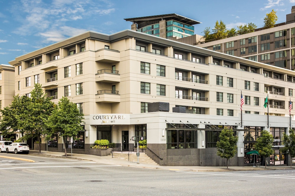 Courtyard by Marriott Seattle Bellevue/Downtown in Seattle | Best Rates ...
