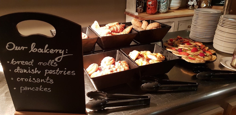 Future Inns Cardiff Bay in Cardiff | Best Rates & Deals on Orbitz